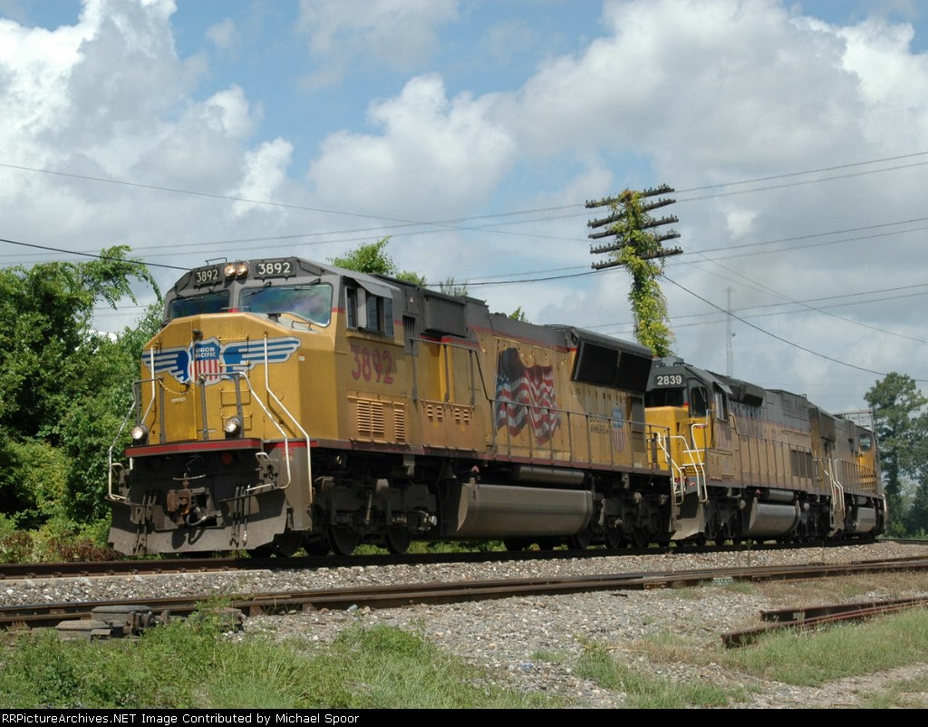 UP 3892 at Eureka Jct.
